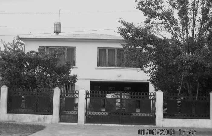 iyideba saxli zugdidis (kombinati) / ixideba saxli Zugdidshi (Kombinati ...